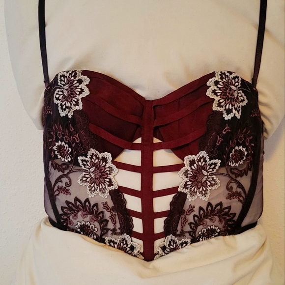 Parah | Intimates & Sleepwear | Parah Italian Lace Bustier Deep ...